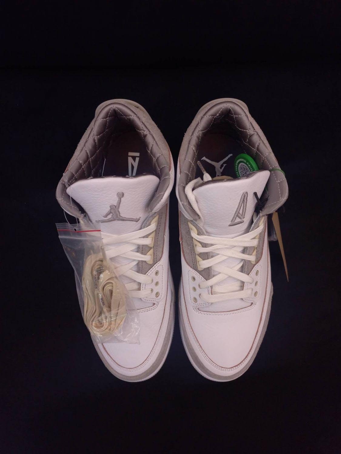 2970 - Jordan 3 Ama Manier (W) | Item Details - Phenomenalsole